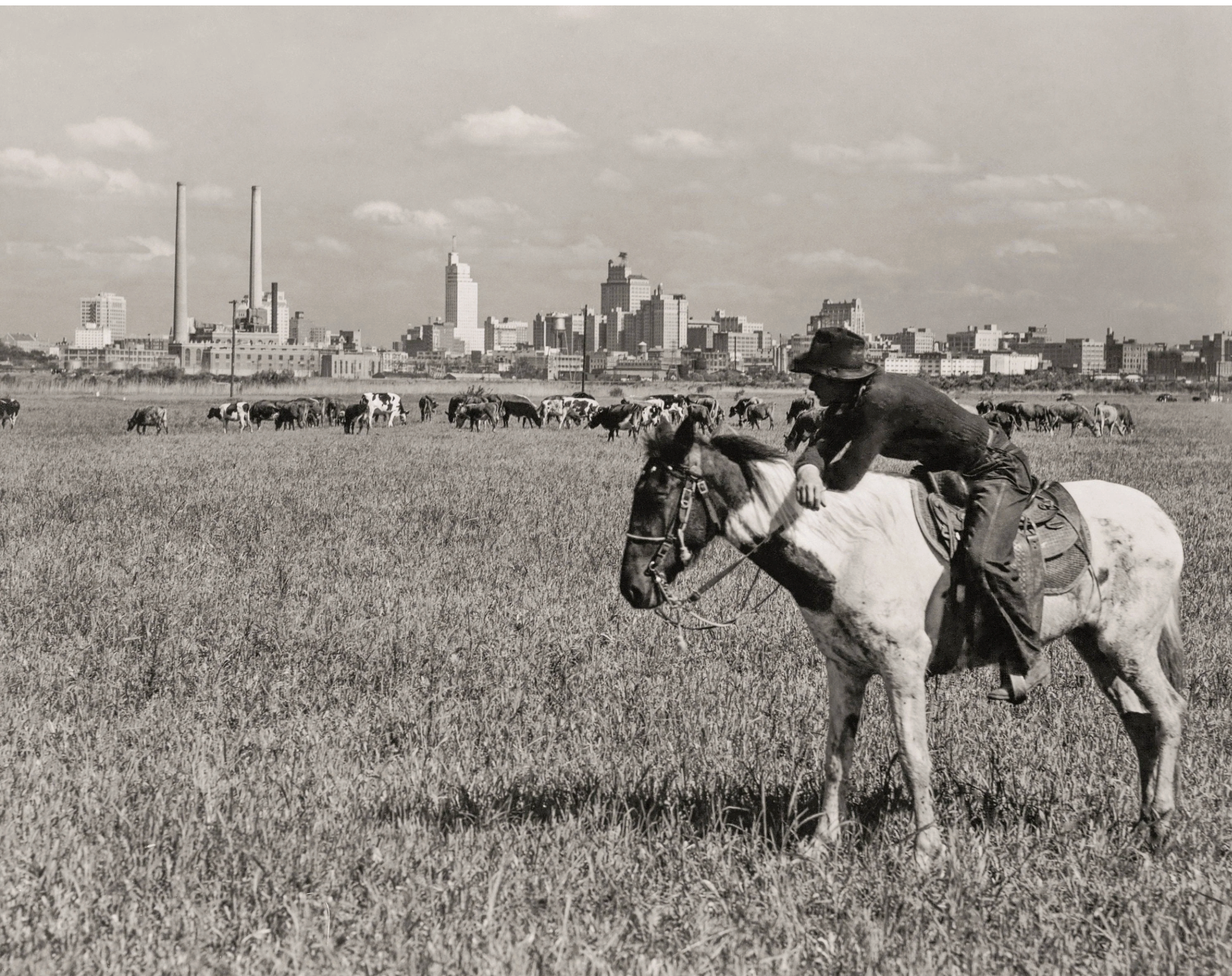 A Brief History of Dallas: From the Early 1900s to Today - Historical Pix