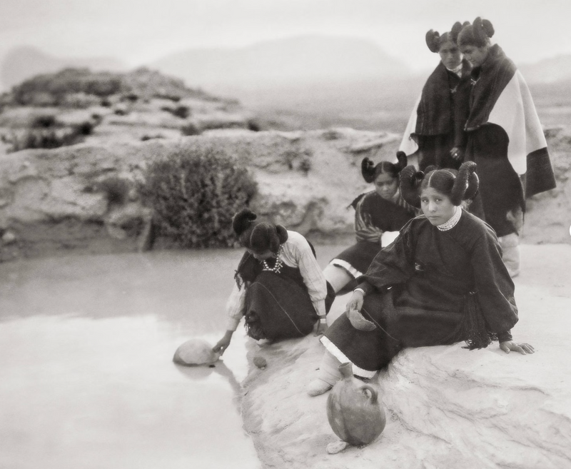 Hopi Water Girls Photo, 1906, Edward Curtis - Historical Pix